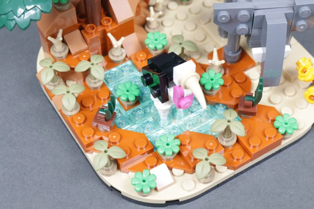 LEGO 40784 African Savanna Diorama GWP review