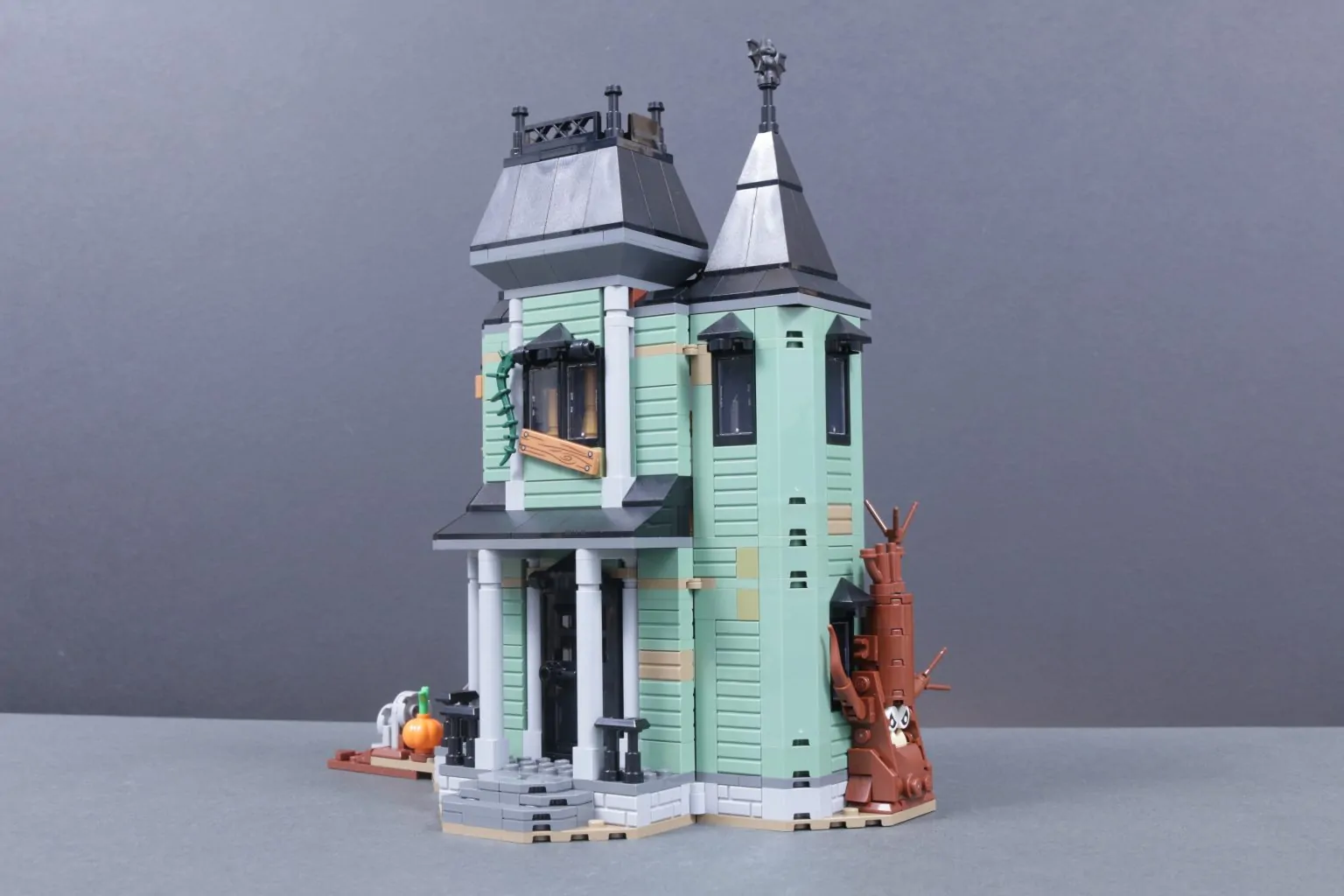LEGO's Haunted Mansion isn't just a Monster Fighters re-run