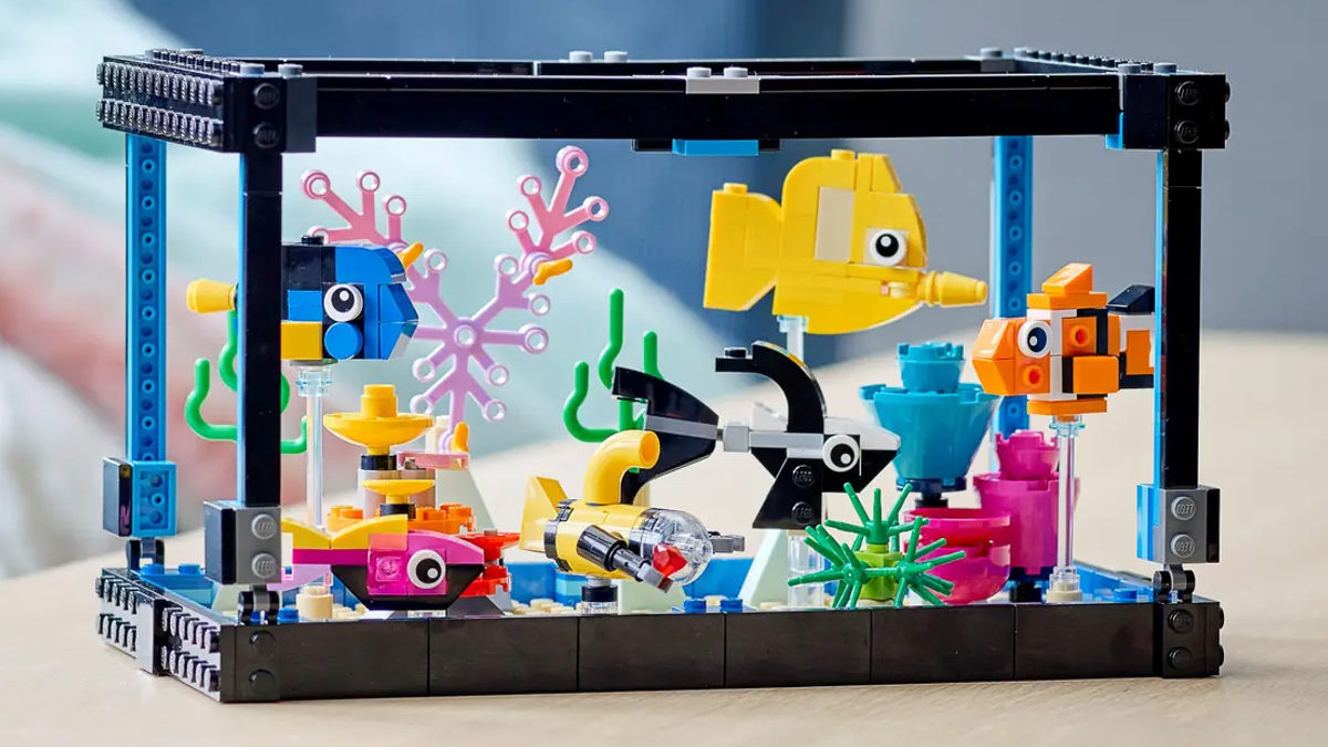 LEGO Icons 10366 The Fish Tank D2C rumoured for 2025