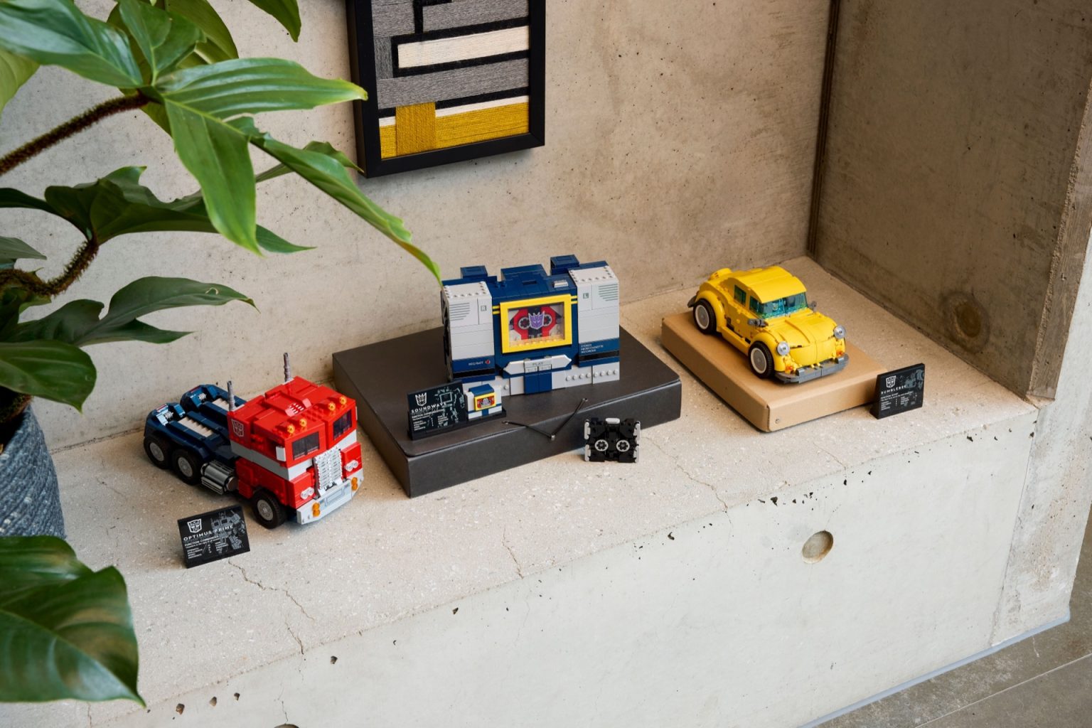 LEGO Icons 10358 Transformers: Soundwave officially unveiled