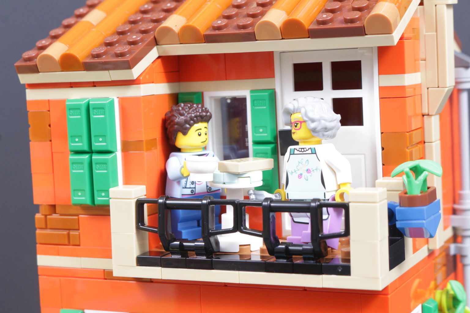 LEGO Ideas 21359 Italian Riviera set review