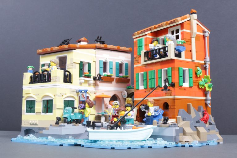 LEGO Ideas 21359 Italian Riviera set review