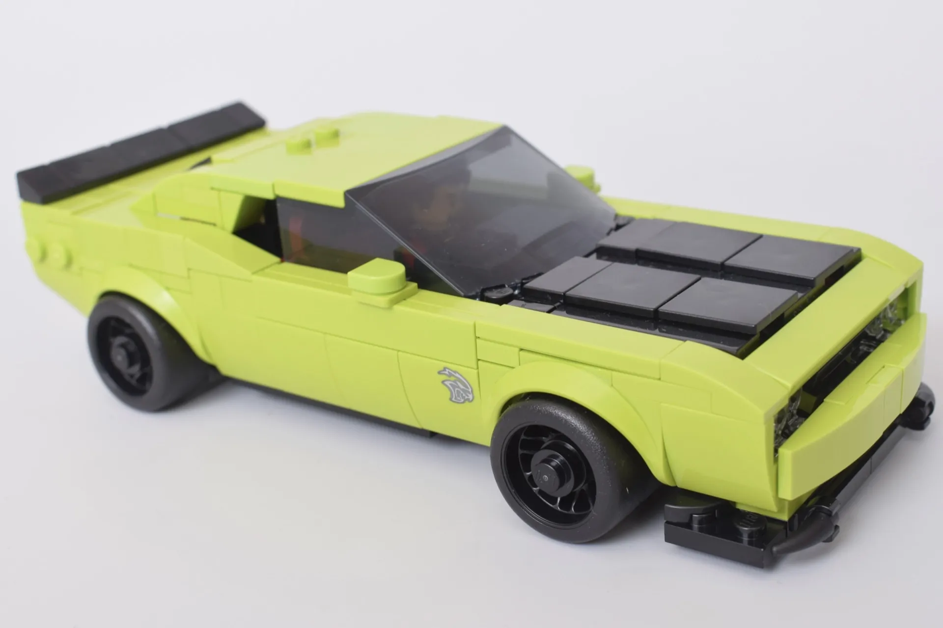 LEGO Speed Champions Dodge Challenger SRT Hellcat review