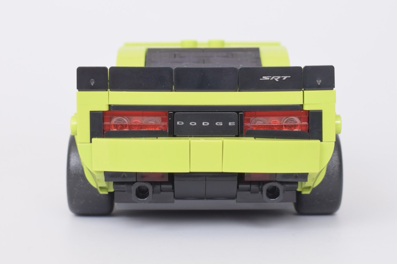 LEGO Speed Champions Dodge Challenger SRT Hellcat review