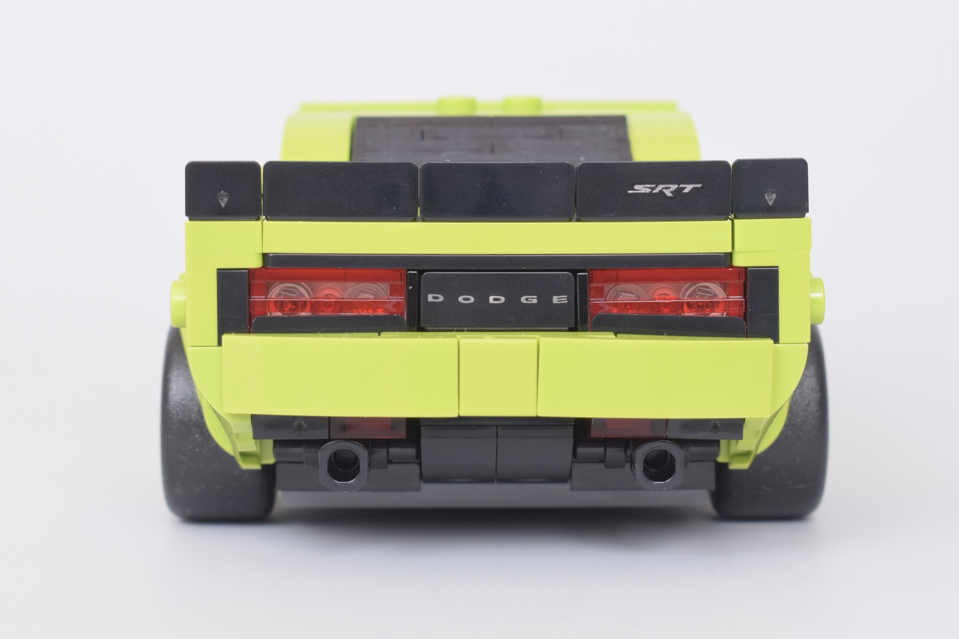 LEGO Speed Champions Dodge Challenger SRT Hellcat review