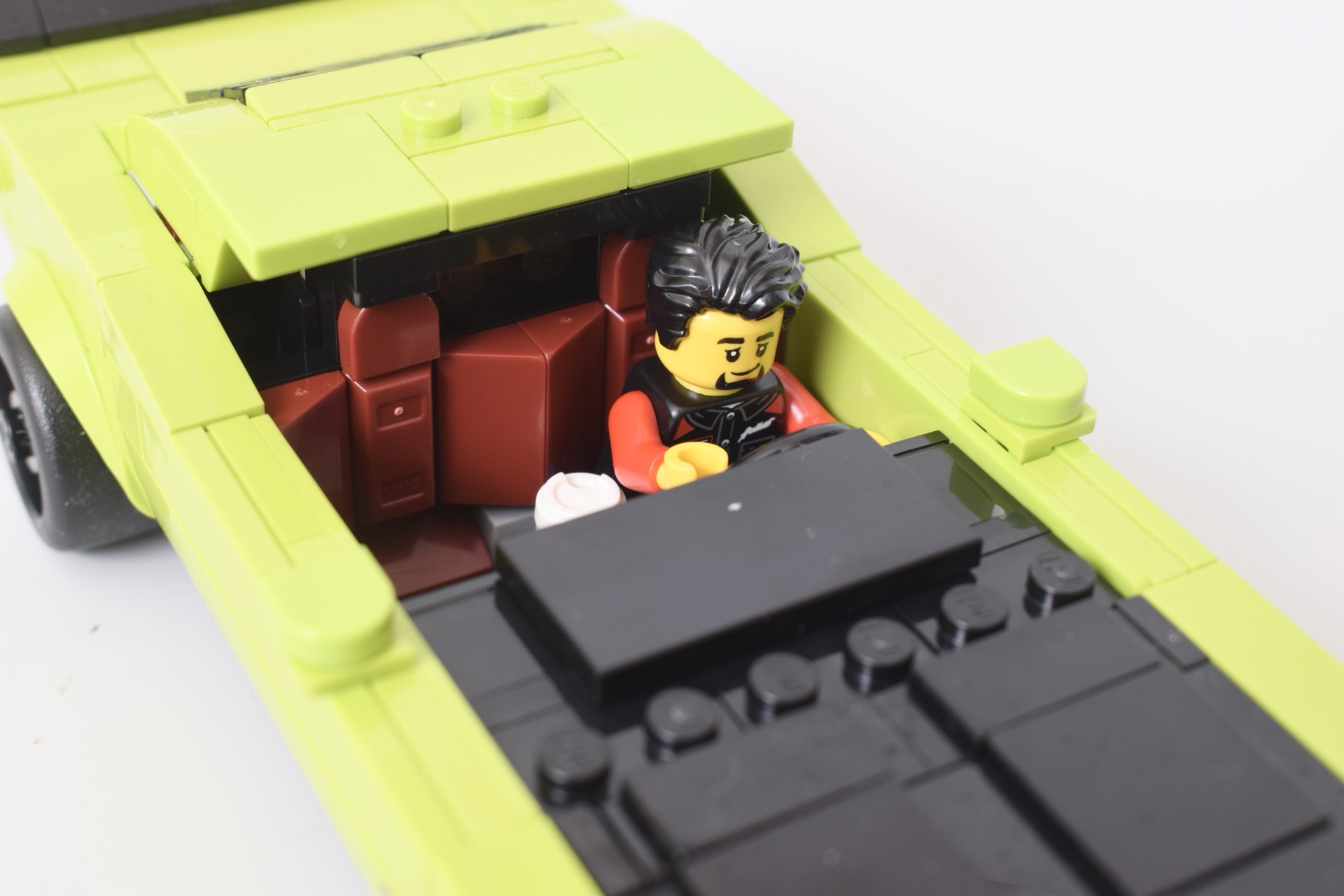 LEGO Speed Champions Dodge Challenger SRT Hellcat review