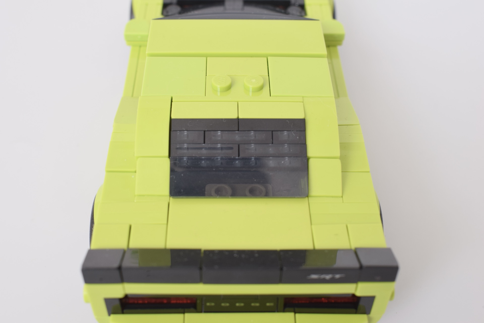 LEGO Speed Champions Dodge Challenger SRT Hellcat review