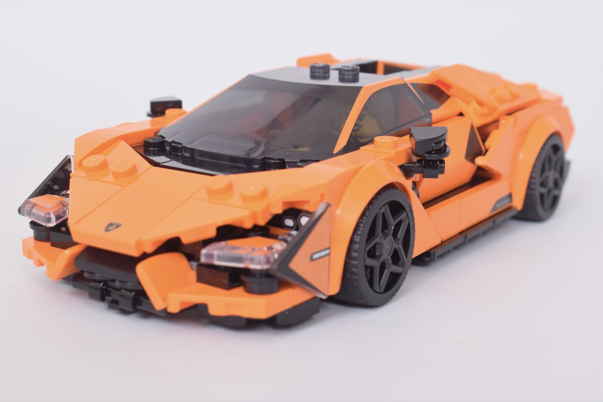 LEGO 77238 Lamborghini Revuelto & Huracán STO review