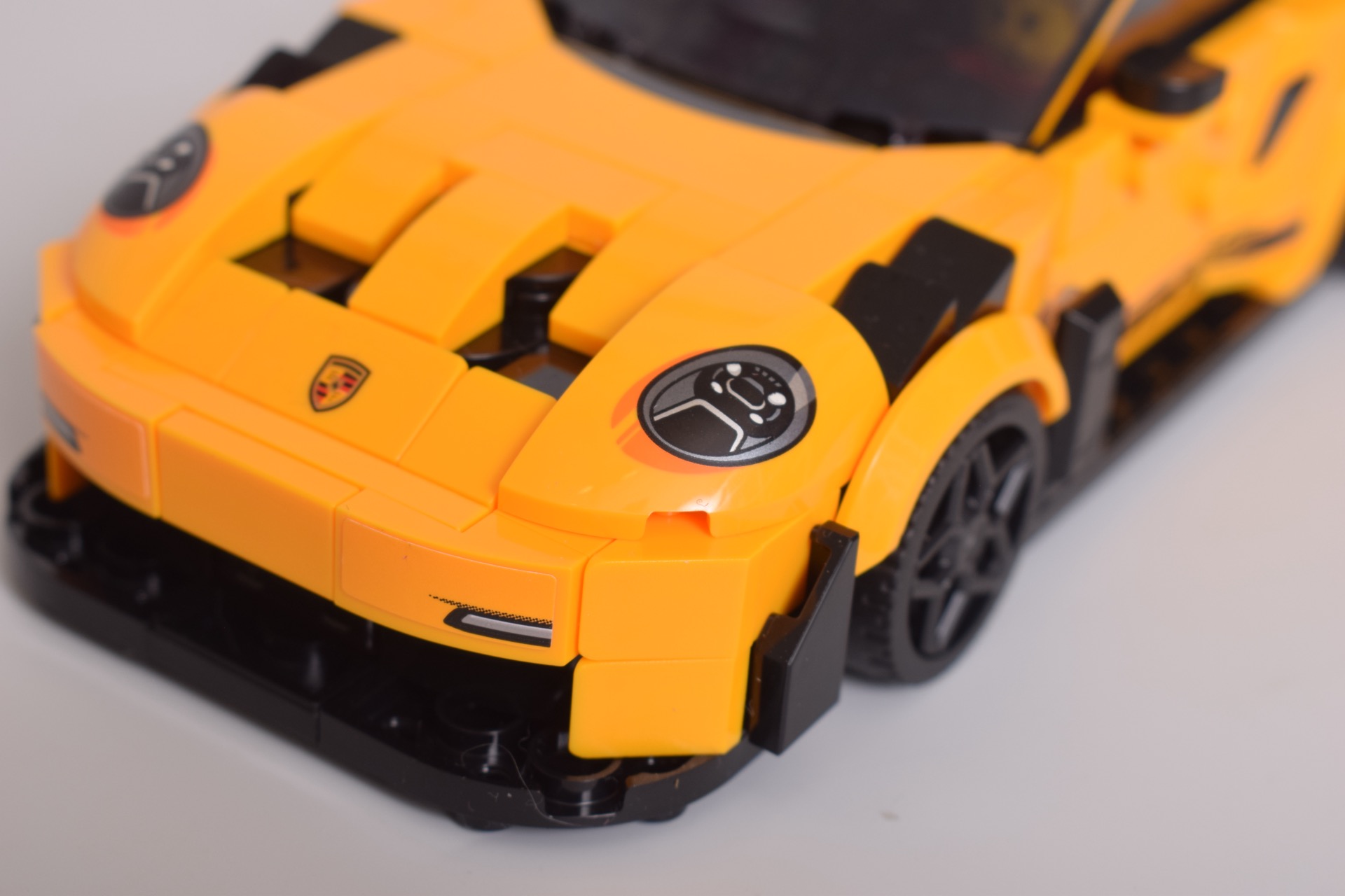 LEGO Speed Champions 77239 Porsche 911 GT3 RS review