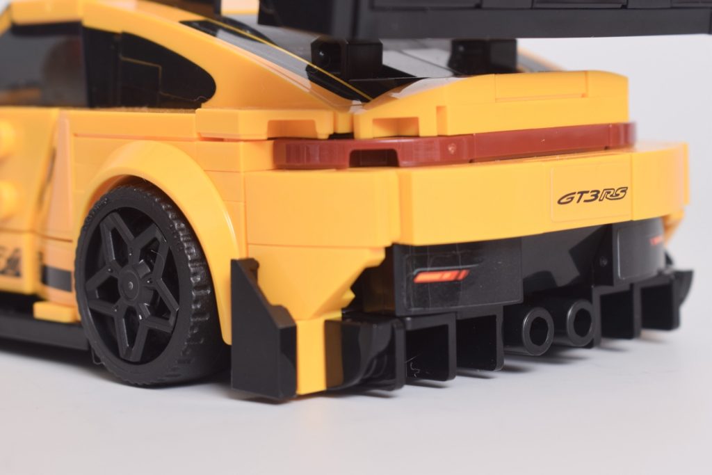 LEGO Speed Champions 77239 Porsche 911 GT3 RS review