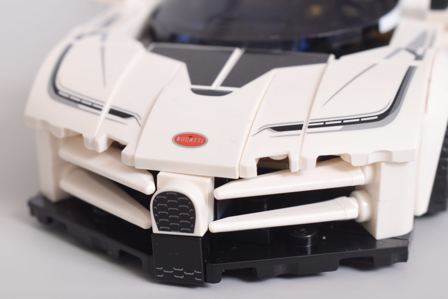 LEGO Speed Champions 77240 Bugatti Centodieci review