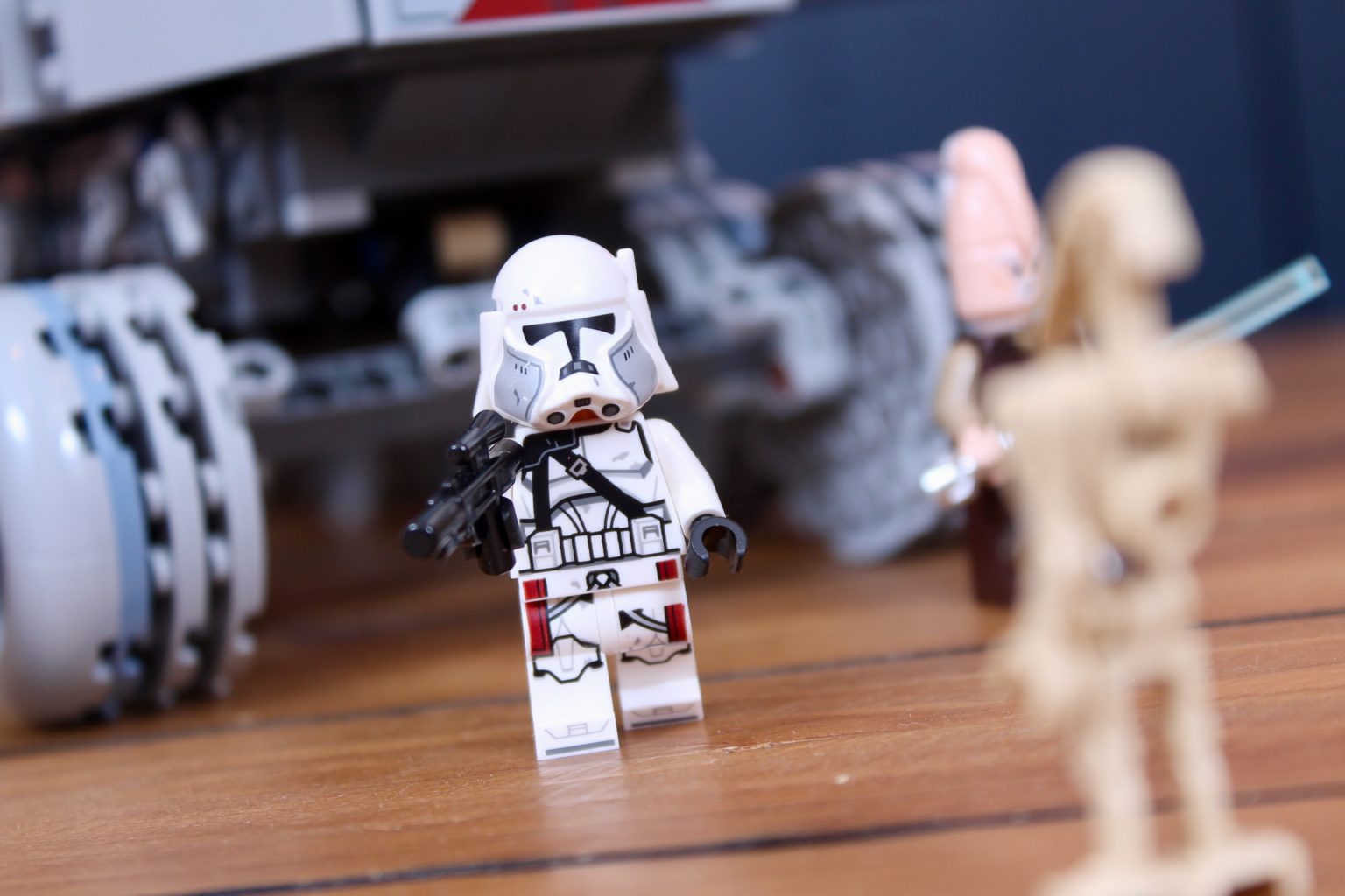 LEGO Star Wars 75413 Republic Juggernaut review