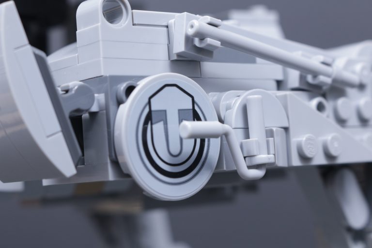 LEGO Star Wars UCS 75417 AT-ST Walker set review