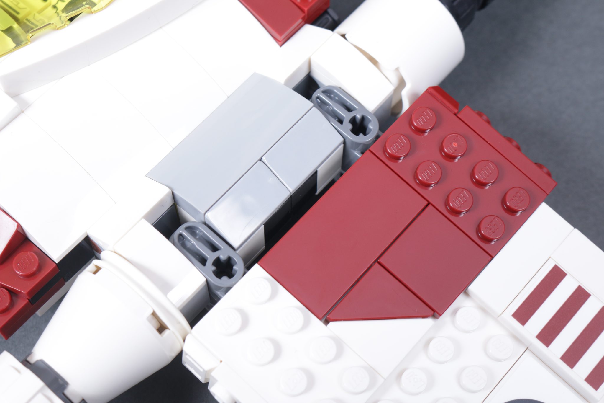 LEGO Star Wars 75432 V-19 Torrent Starfighter review