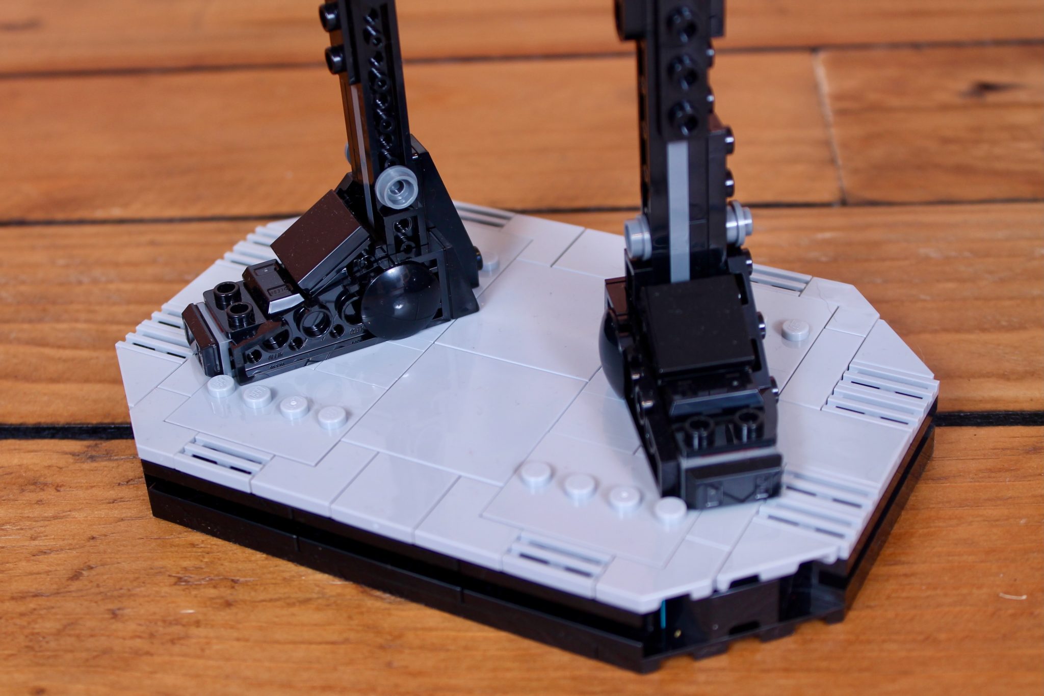 75434 K-2SO is this summer's best LEGO Star Wars set