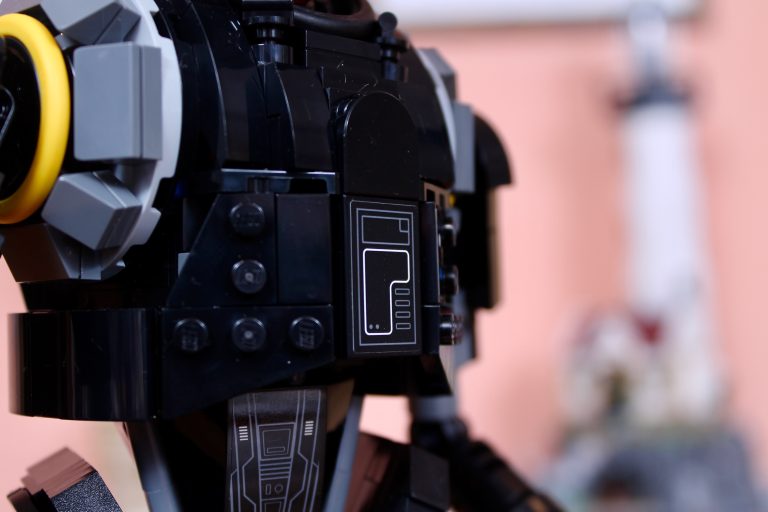 75434 K-2SO is this summer's best LEGO Star Wars set