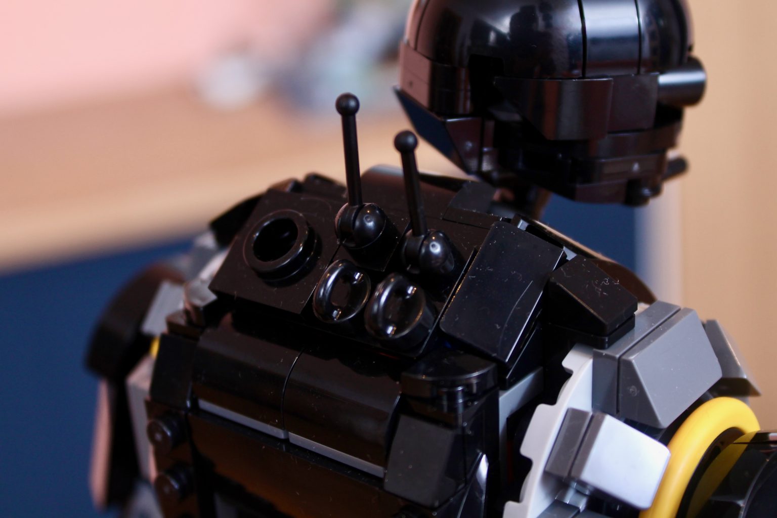 75434 K-2SO is this summer's best LEGO Star Wars set