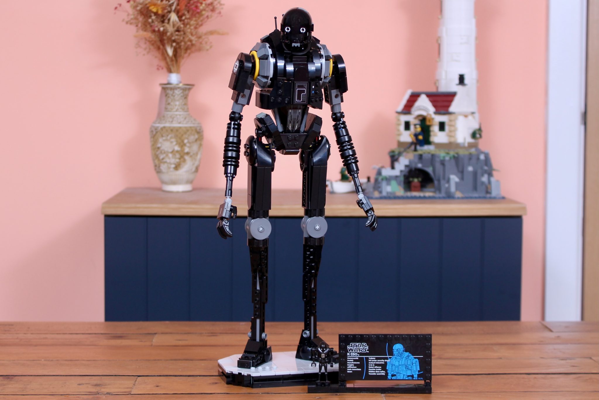 75434 K-2SO is this summer's best LEGO Star Wars set