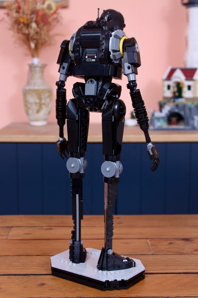 75434 K-2SO is this summer's best LEGO Star Wars set