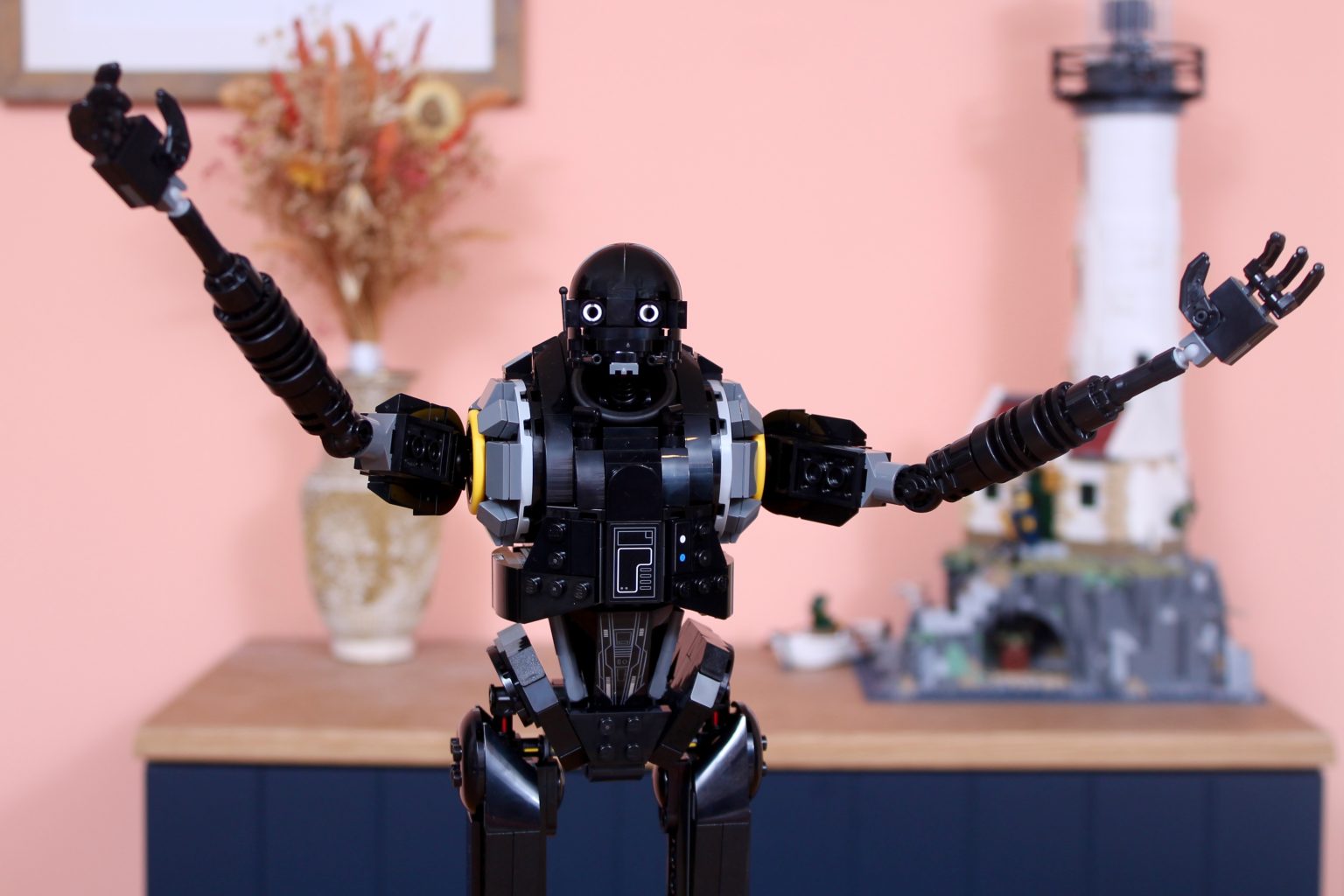 75434 K-2SO is this summer's best LEGO Star Wars set