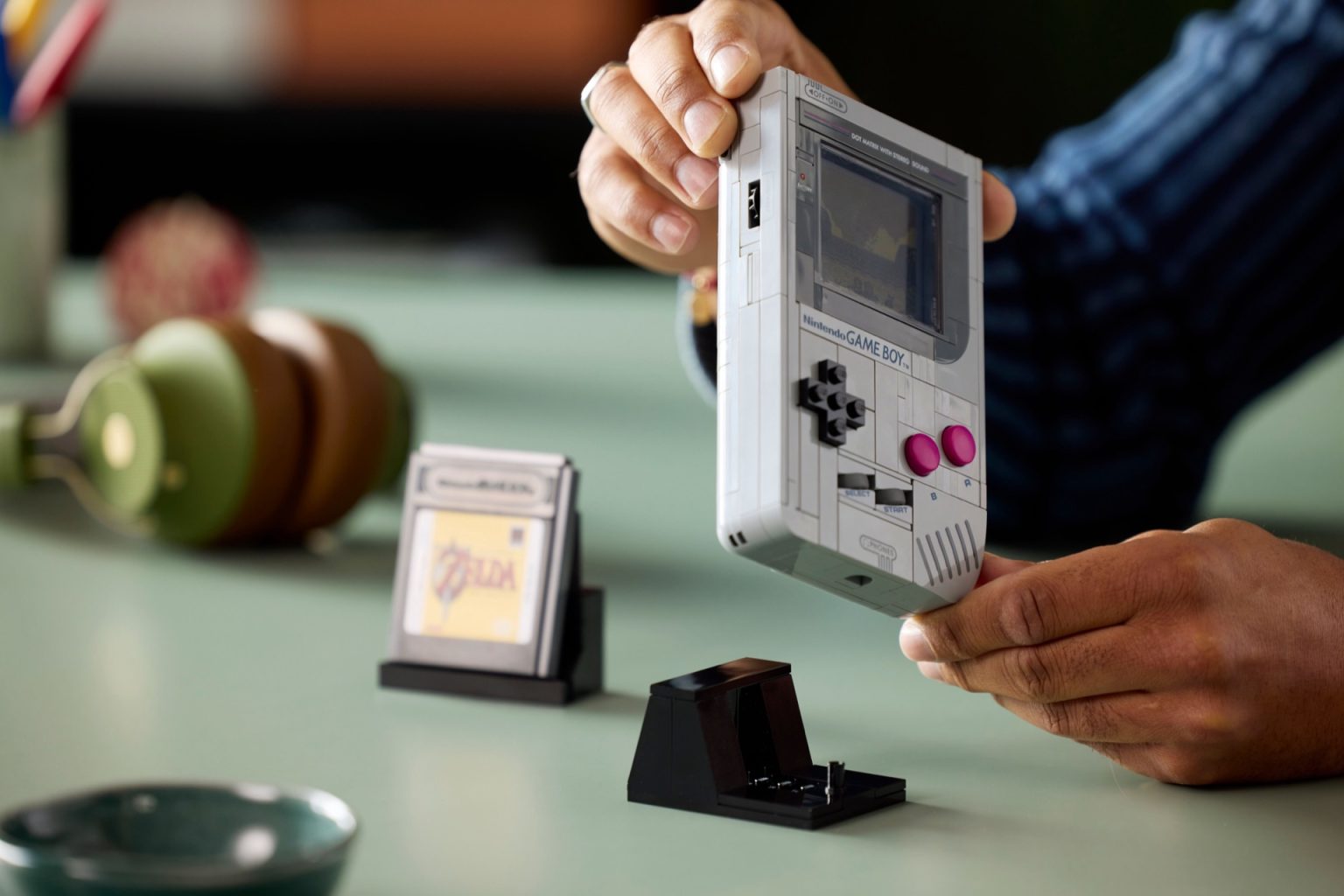 LEGO Nintendo 72046 Game Boy officially unveiled