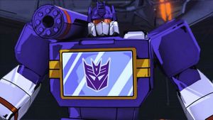 Comparing LEGO Icons Soundwave to original on-screen look