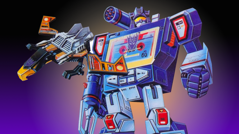 LEGO Transformers Soundwave: What’s changed and missing