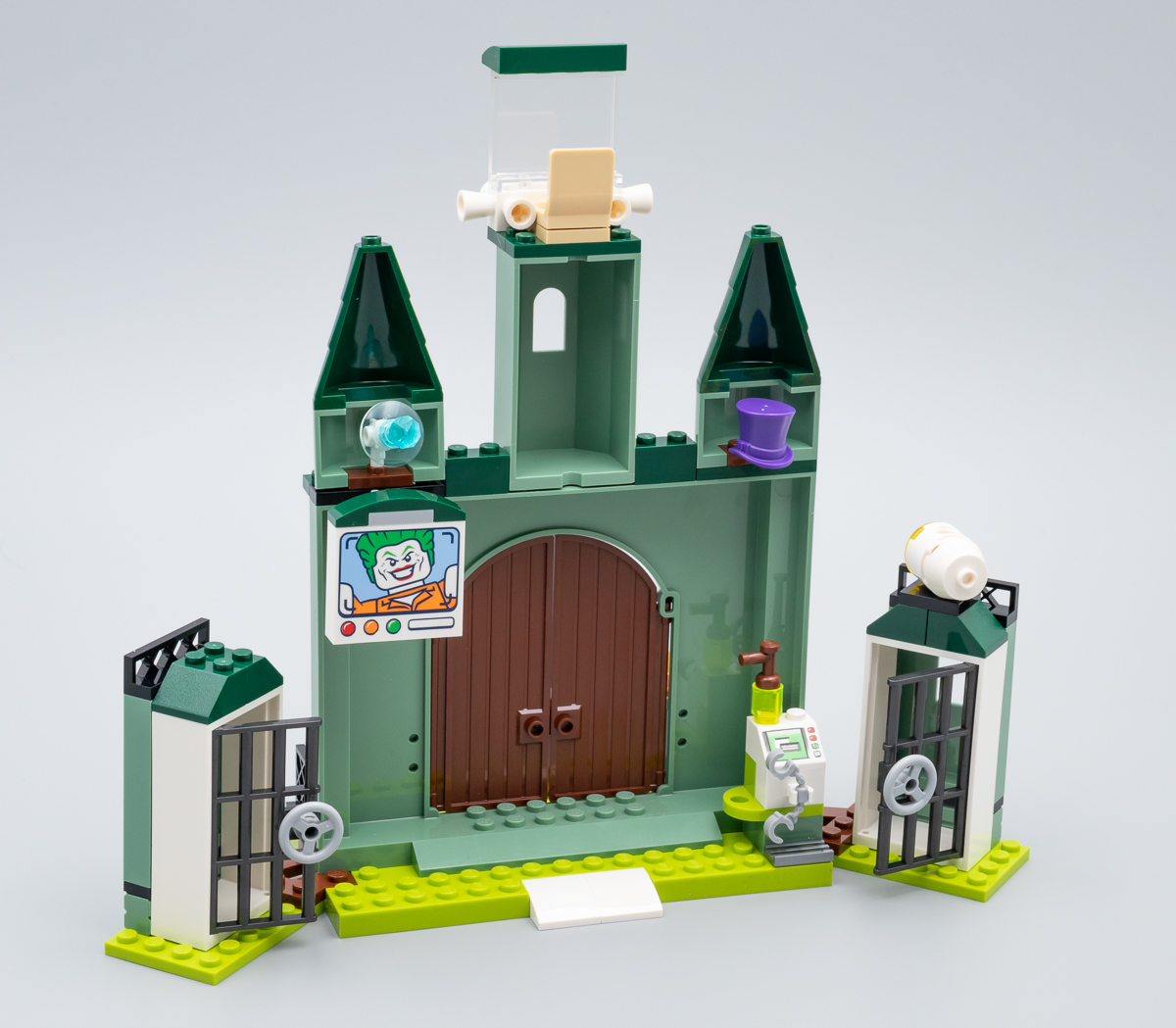 A brief history of LEGO Arkham Asylum sets