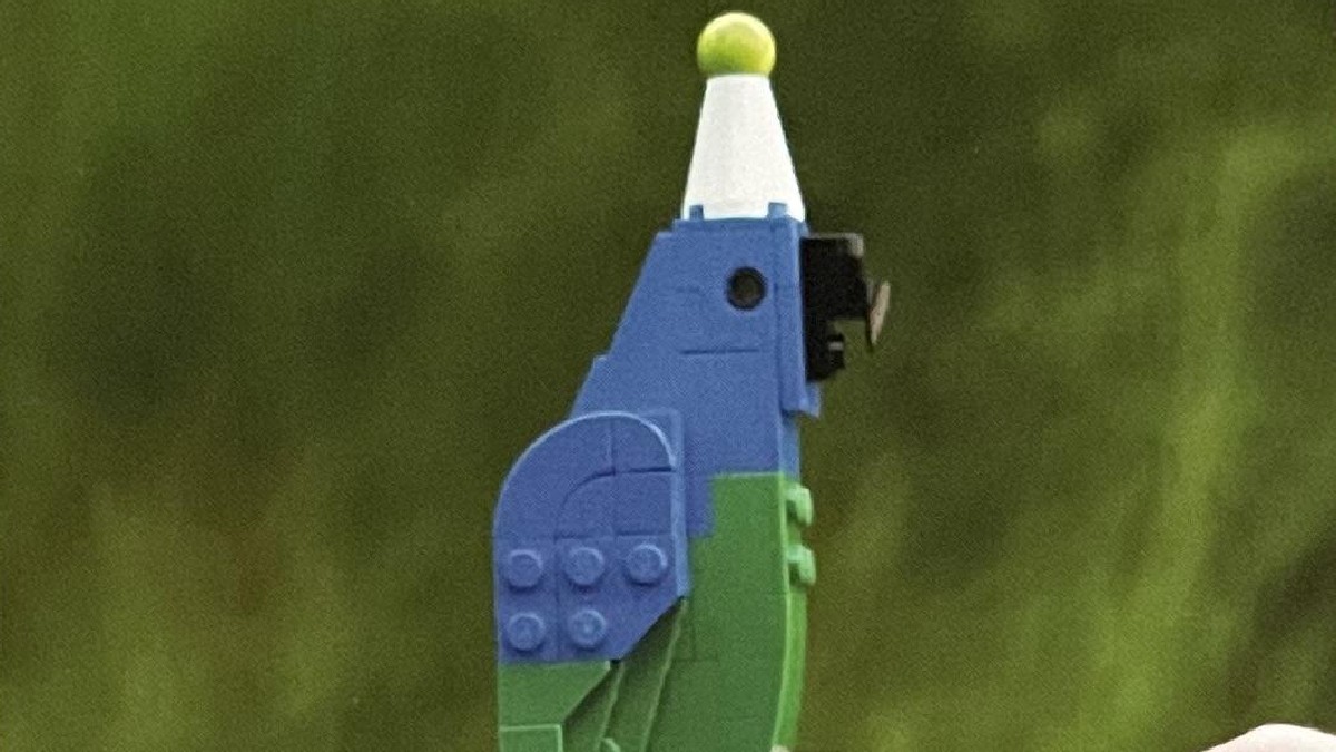 Apology build for cancelled LEGO BrickLink Series 4 orders revealed