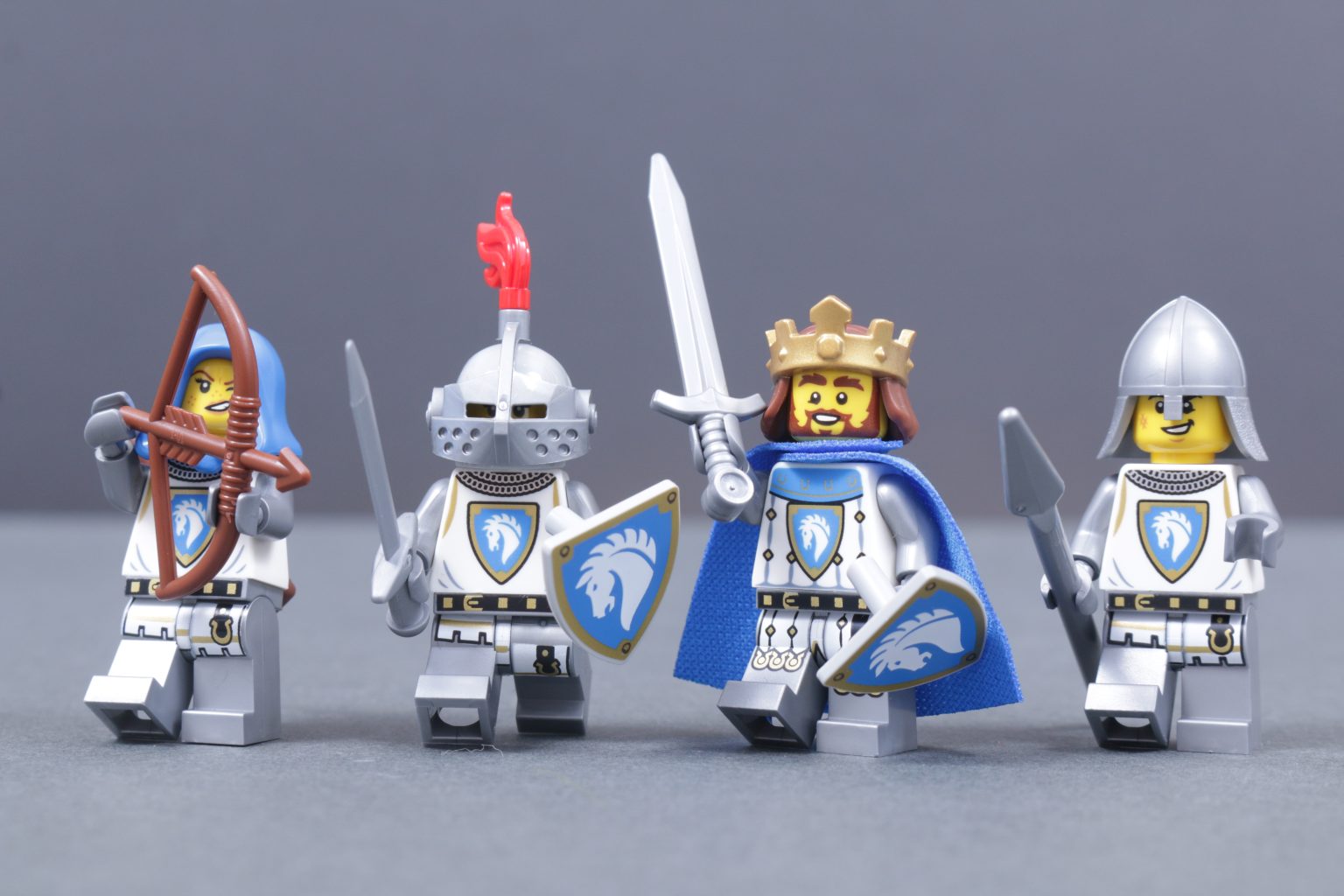 Closer look at LEGO's new Horse and Serpent Knight factions
