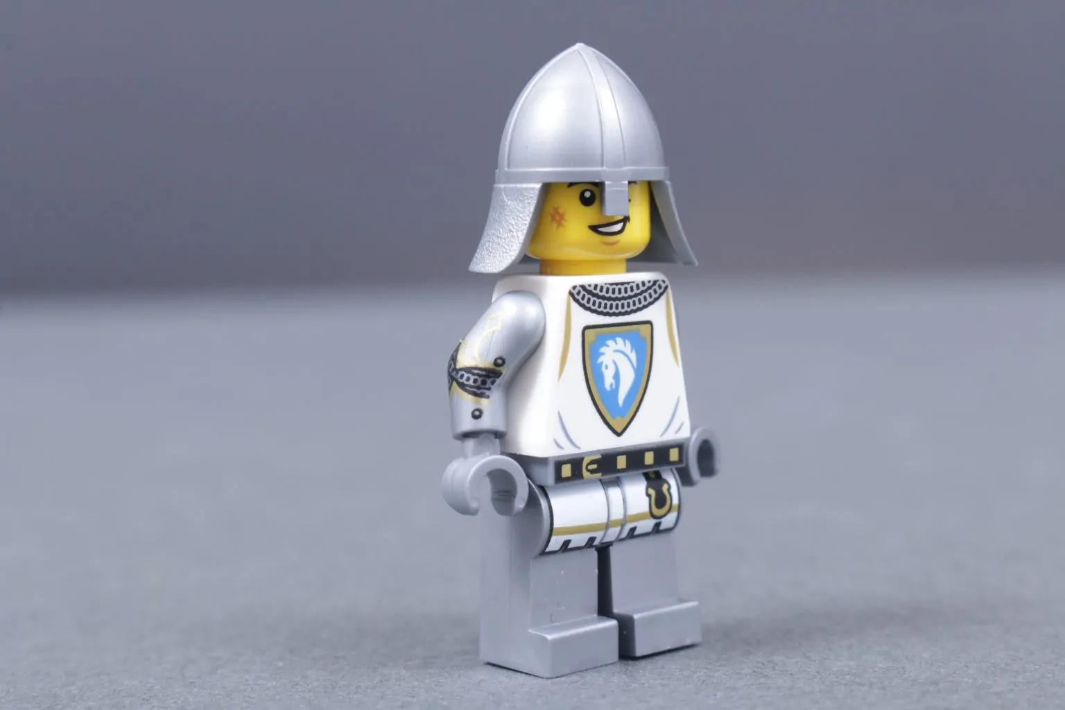 Closer look at LEGO's new Horse and Serpent Knight factions