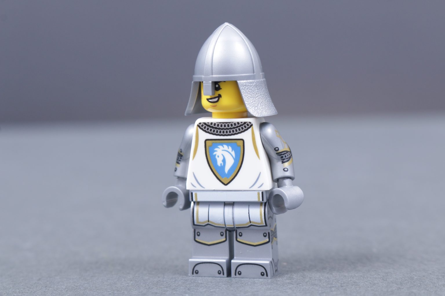 Closer look at LEGO's new Horse and Serpent Knight factions