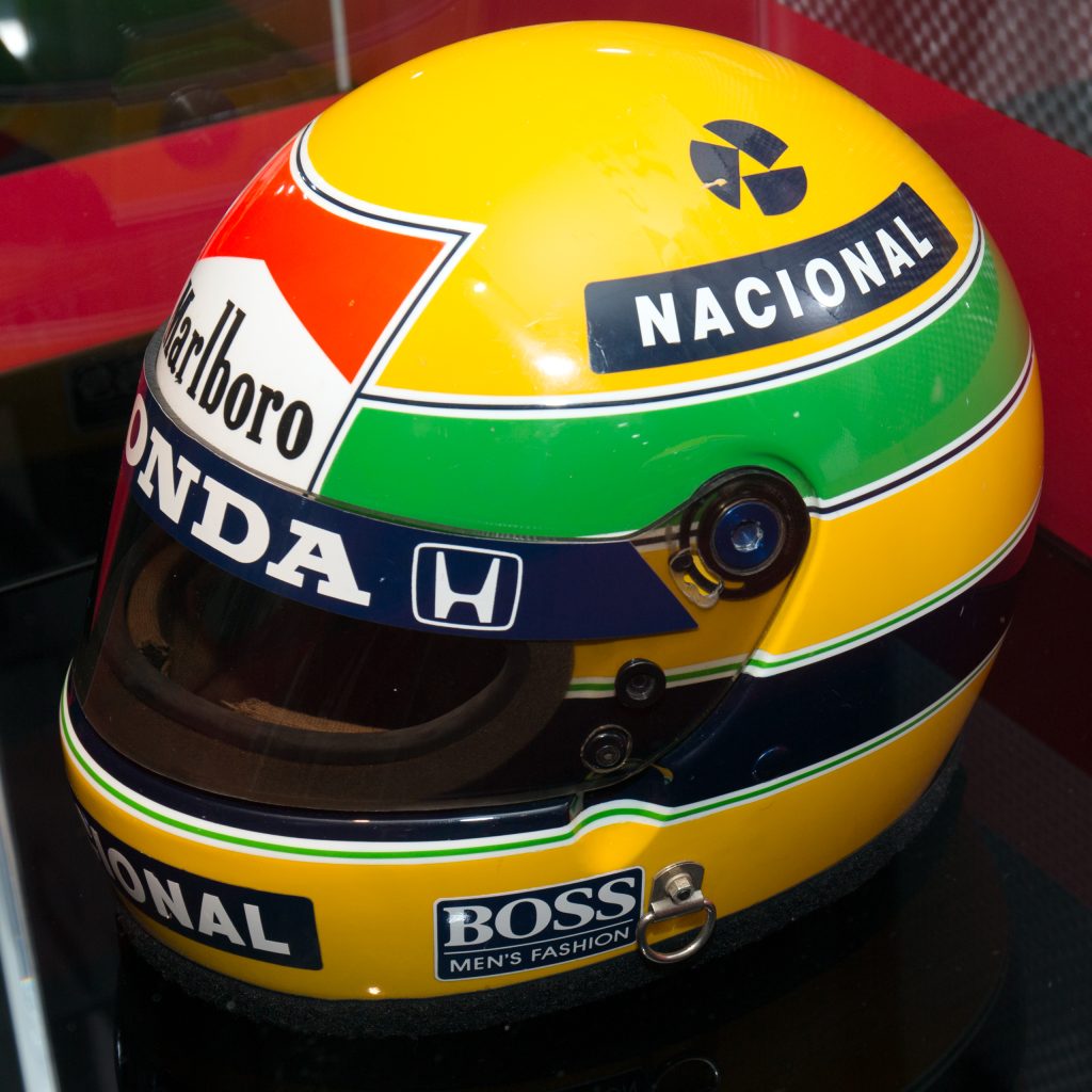Cinq Casques De Formule 1 Qui Pourraient Bien Servir D Ensembles Lego