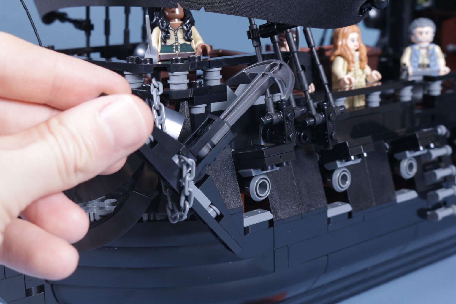 LEGO Icons 10365 Captain Jack Sparrow’s Pirate Ship review