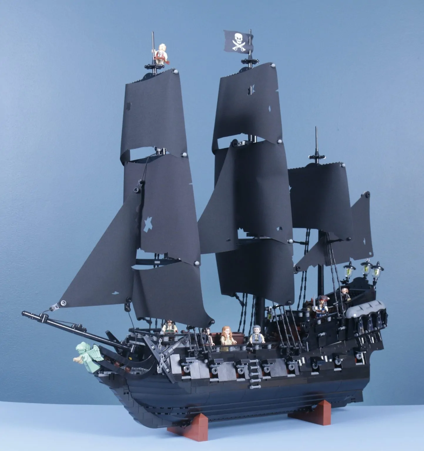 LEGO Icons 10365 Captain Jack Sparrow’s Pirate Ship review