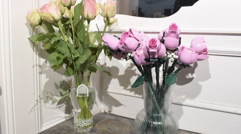 LEGO Botanicals 10374 Bouquet of Pink Roses review