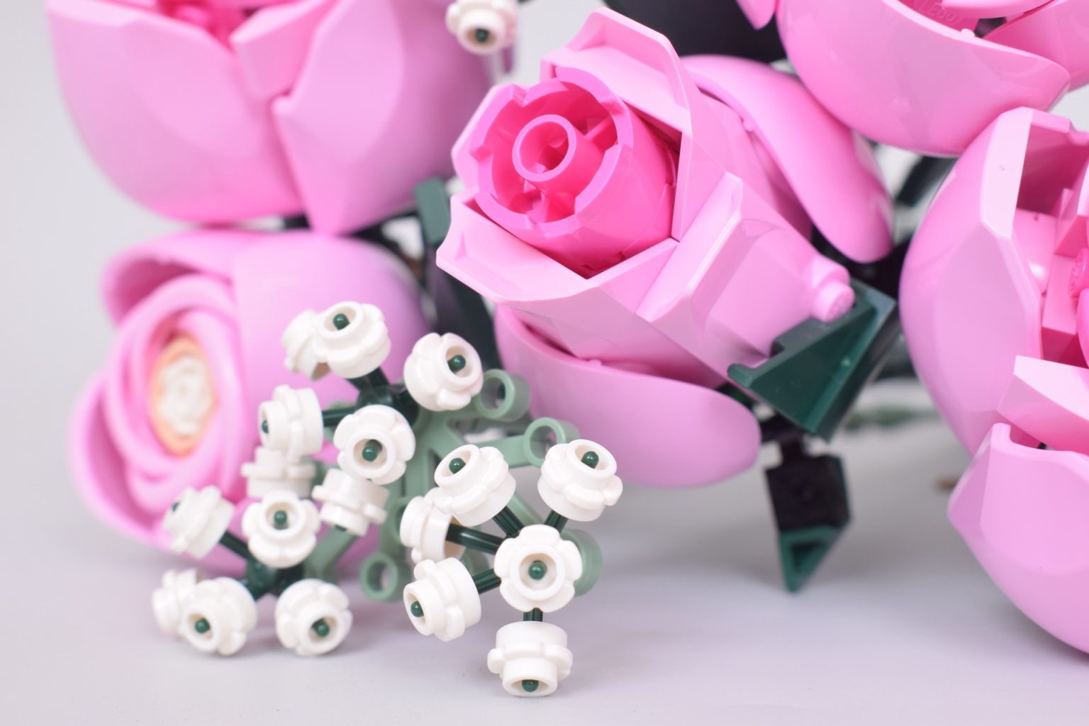 LEGO Botanicals 10374 Bouquet of Pink Roses review