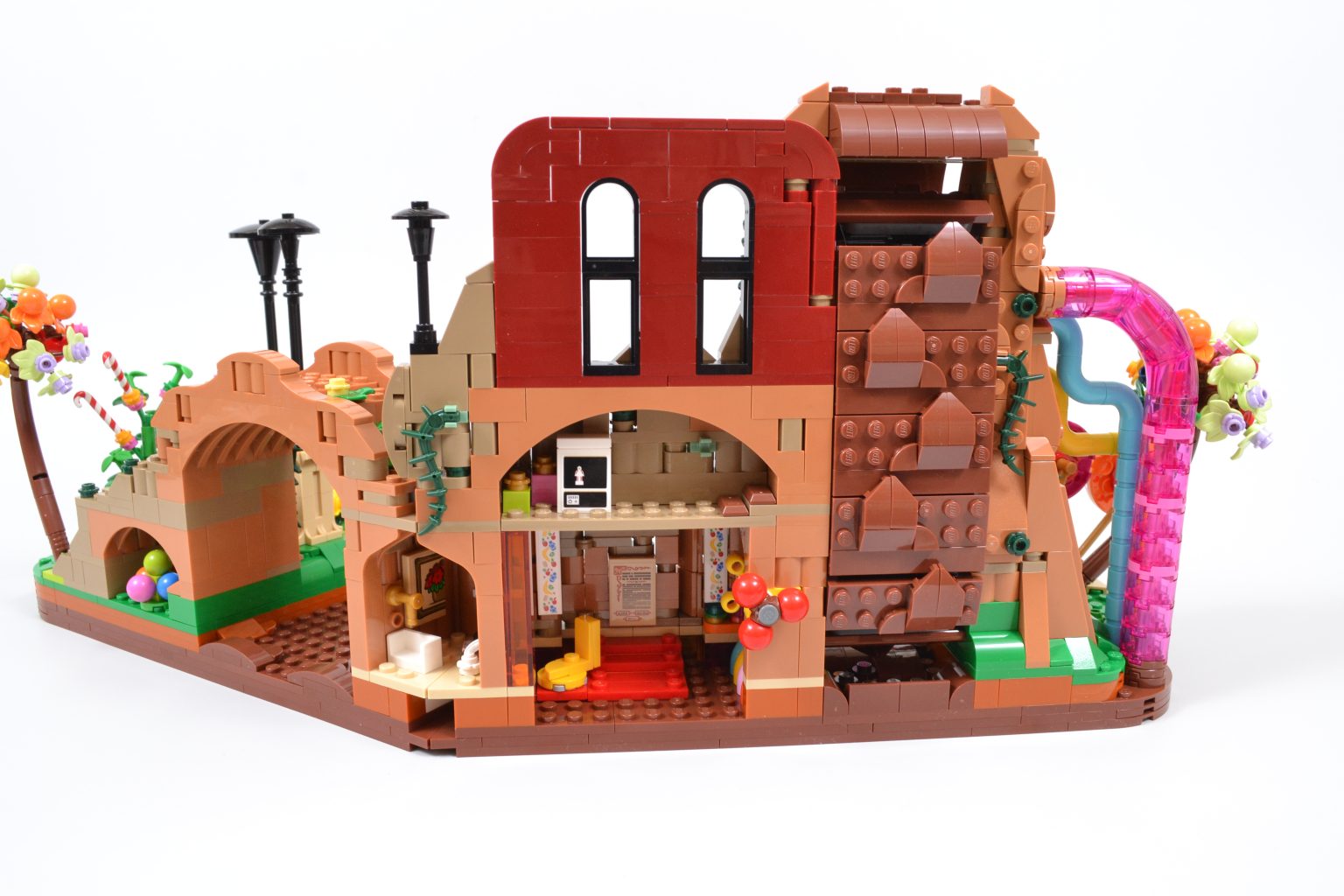 LEGO Ideas 21360 Willy Wonka & the Chocolate Factory review