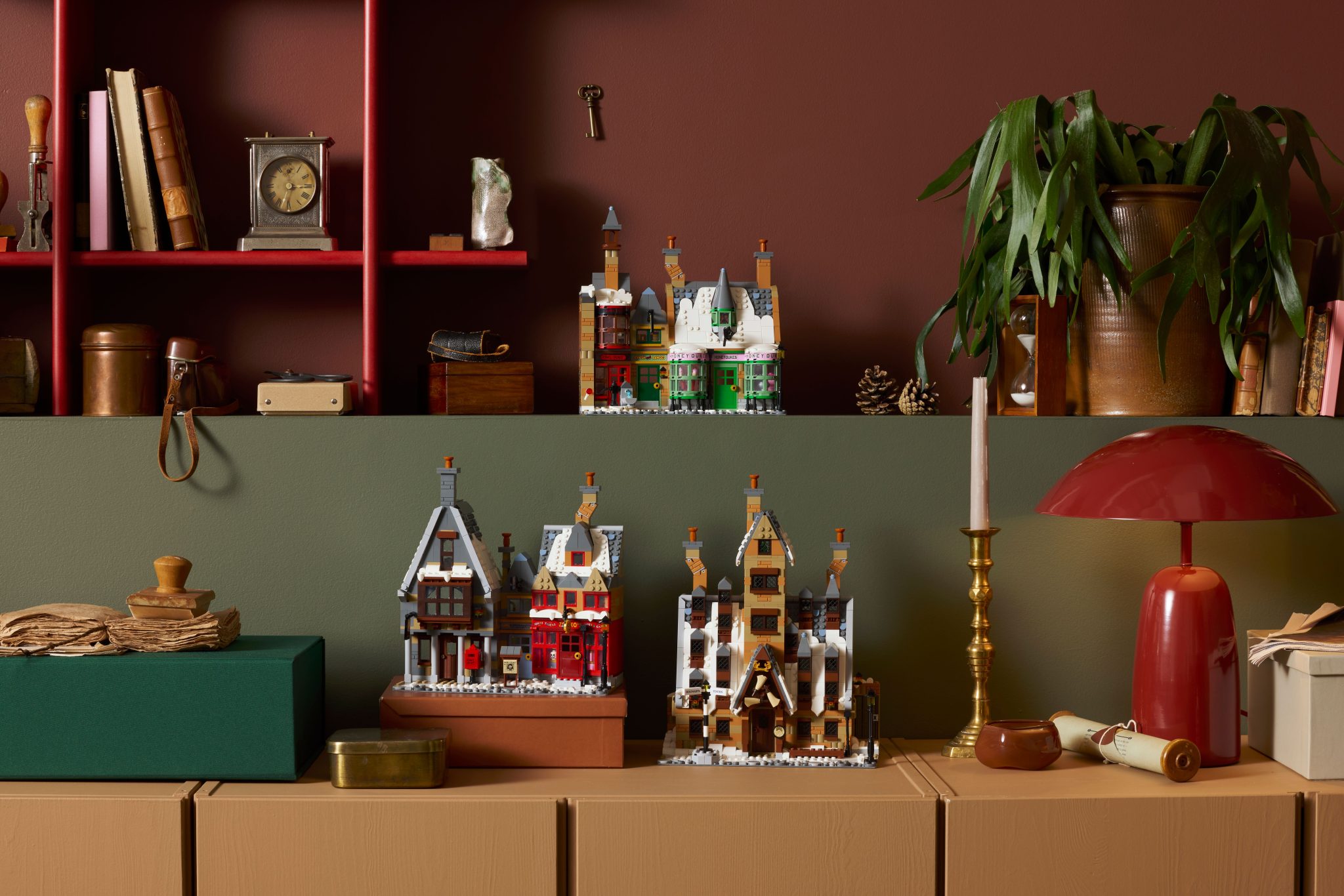 LEGO Harry Potter 76457 Hogsmeade Village Collectors' Edition revealed