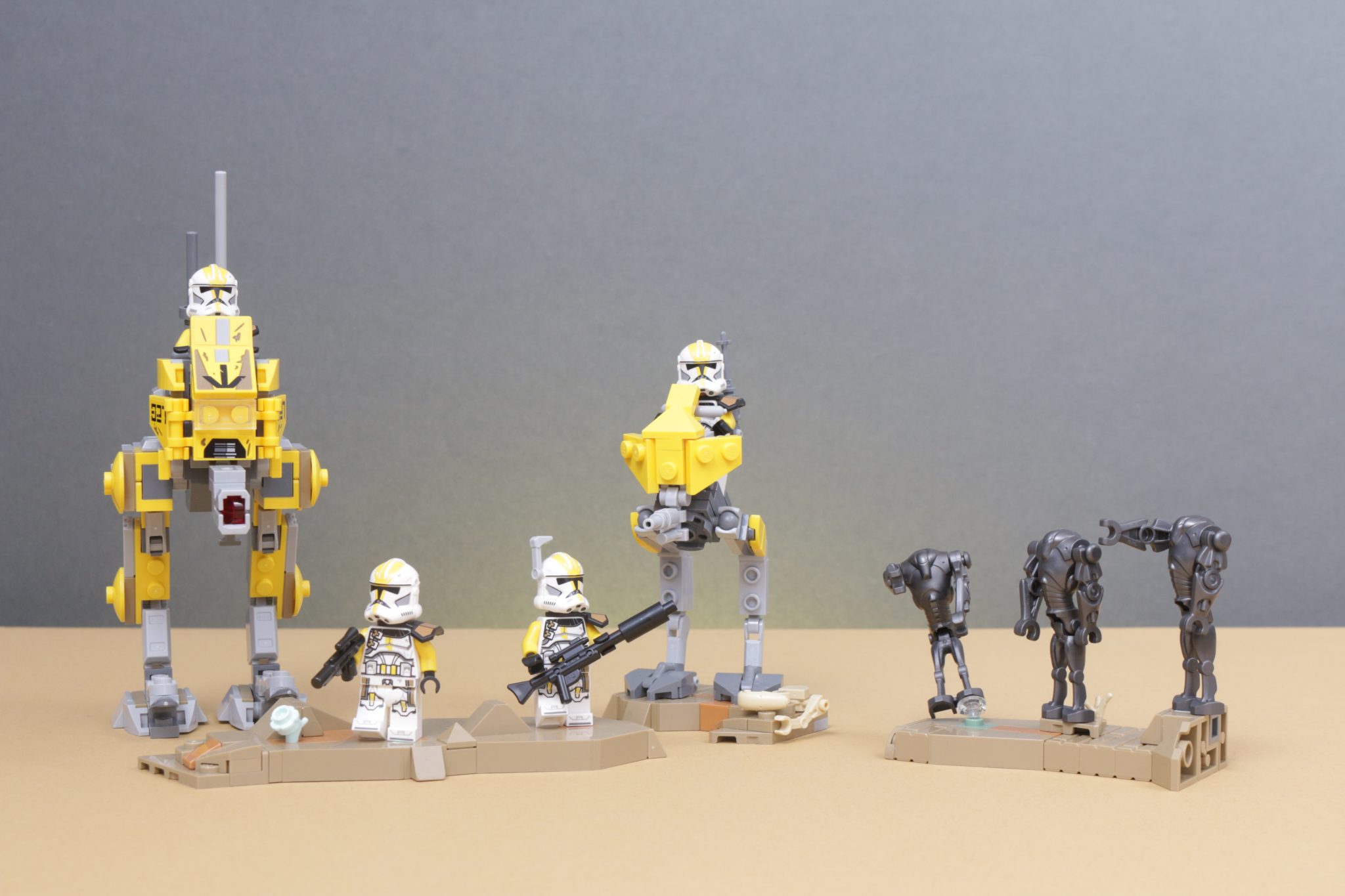 How to build a LEGO Star Wars 327th Clone AT-RT Walker