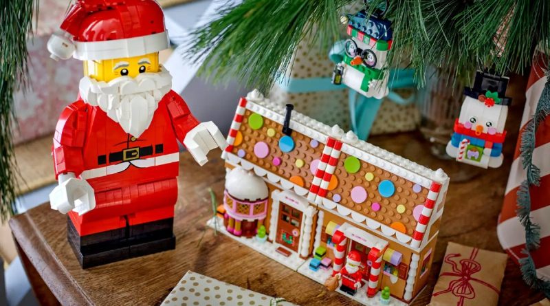 LEGO Up-Scaled Santa set continues a recent tradition
