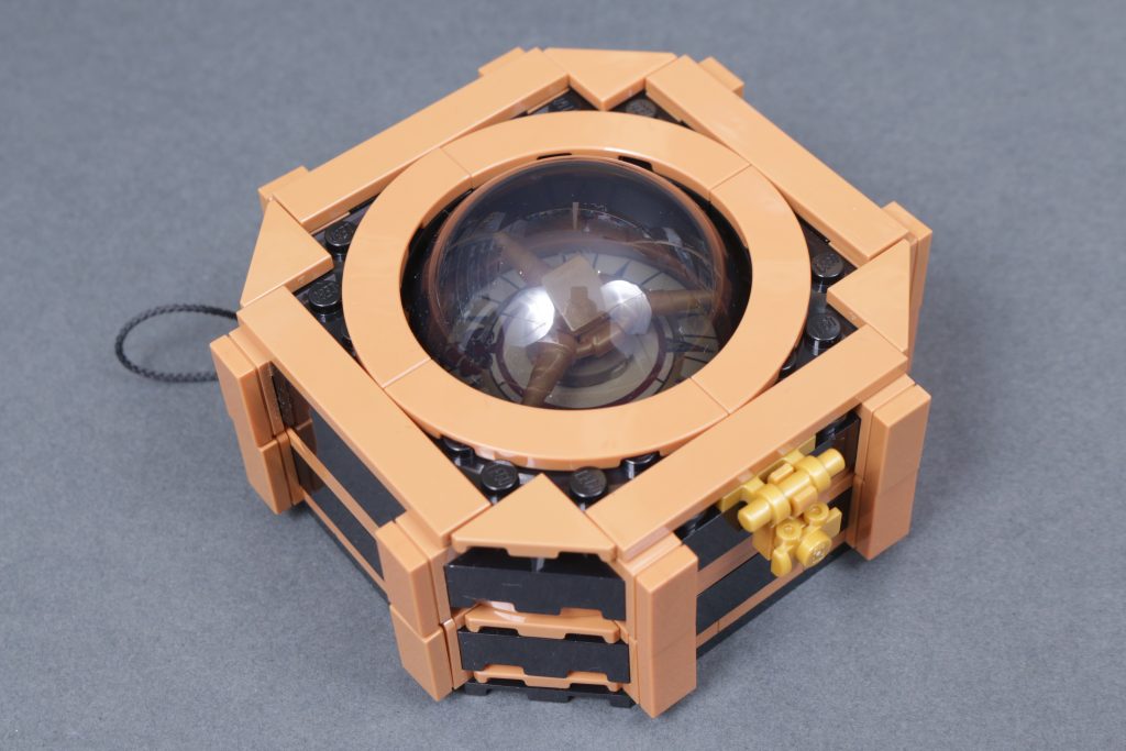 LEGO Icons Captain Jack Sparrow’s Compass GWP review