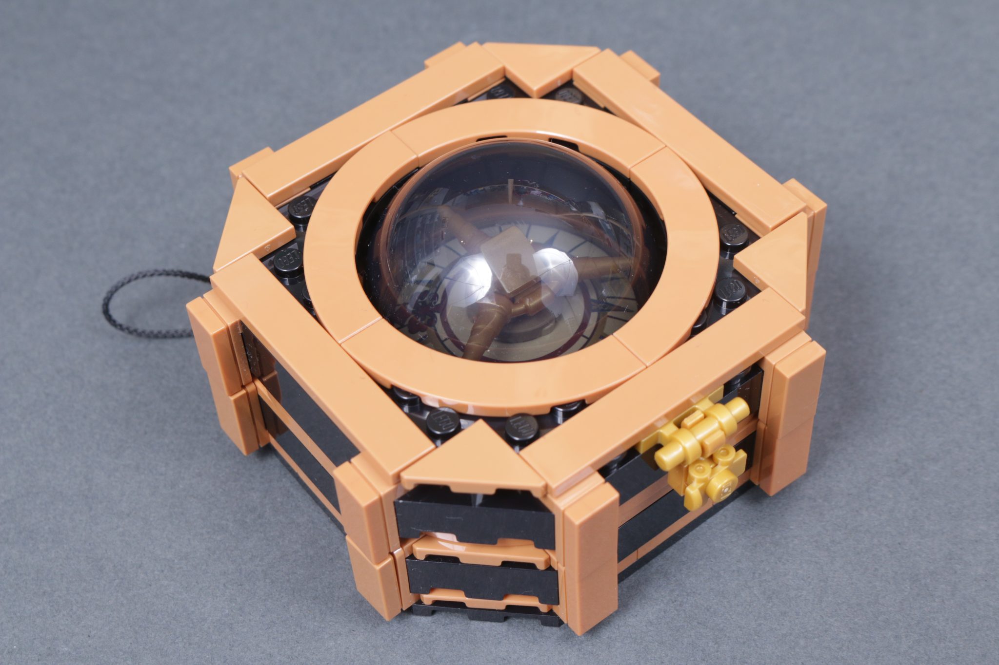 LEGO Icons Captain Jack Sparrow’s Compass GWP review