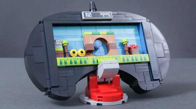 LEGO 40769 SEGA Genesis Controller is 2025's best GWP