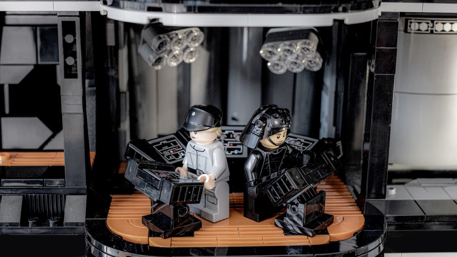 Every scene in LEGO Star Wars 75419 Death Star explained