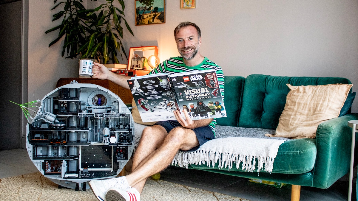 How not to display the $1,000 LEGO Star Wars Death Star - Brick Fanatics