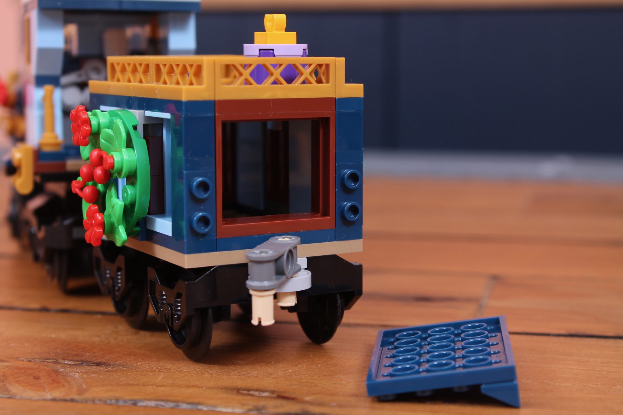 Test du train express des fêtes LEGO Winter Village 10361