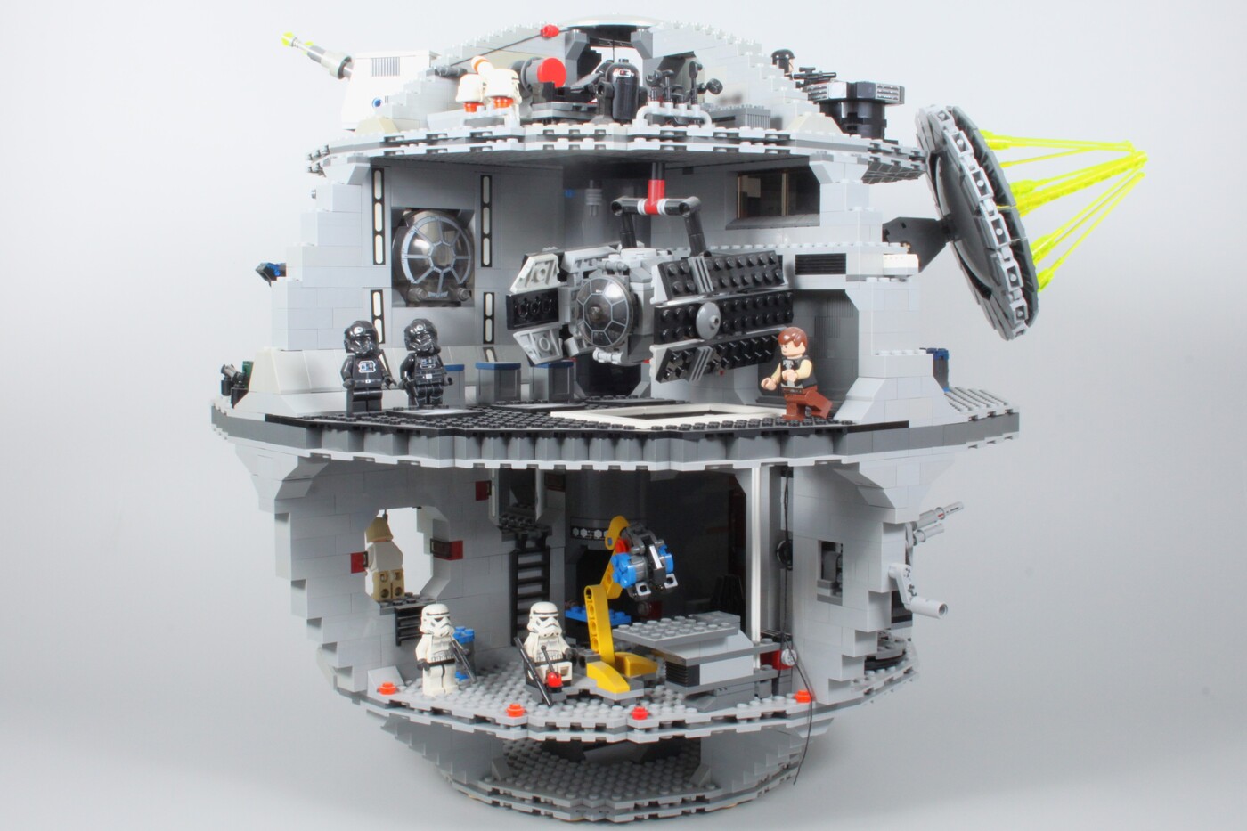 LEGO Star Wars UCS Death Star, 17 years later