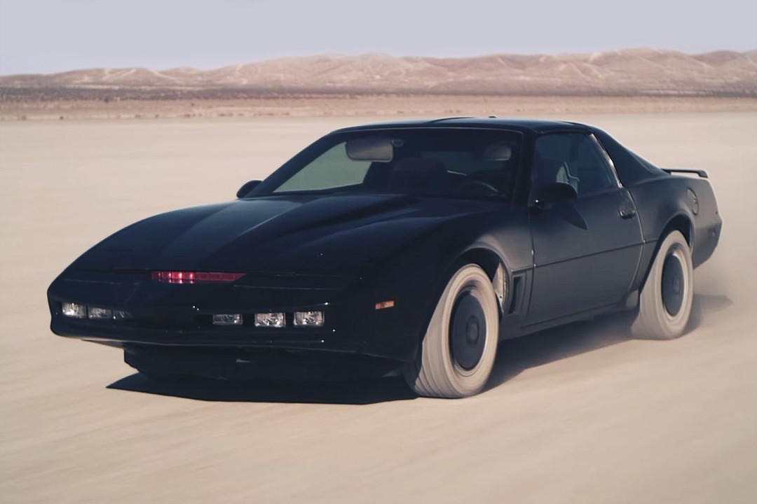 These movie cars deserve a spot in LEGO Speed Champions