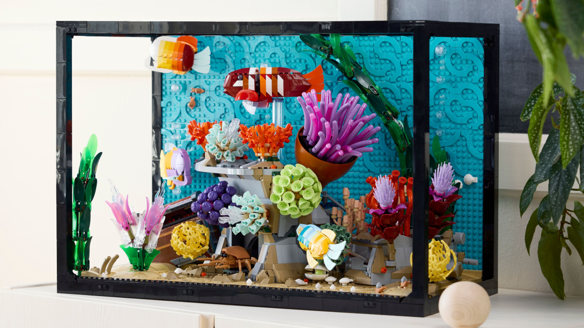 LEGO Tropical Aquarium’s colours key to making the set work